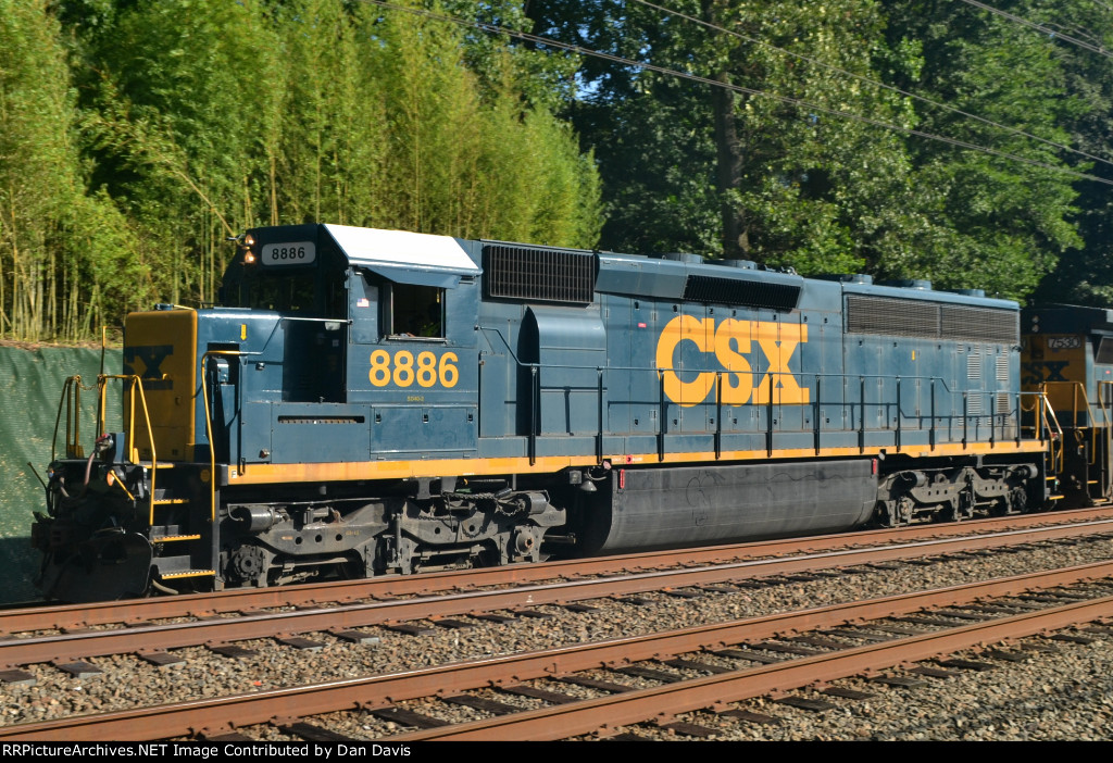 CSX 8886 Q418-05